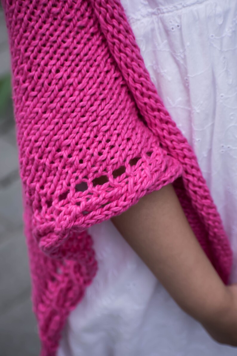 KNITTING PATTERN Triangle Lace Shawl Triangle Cable Shawl - Etsy