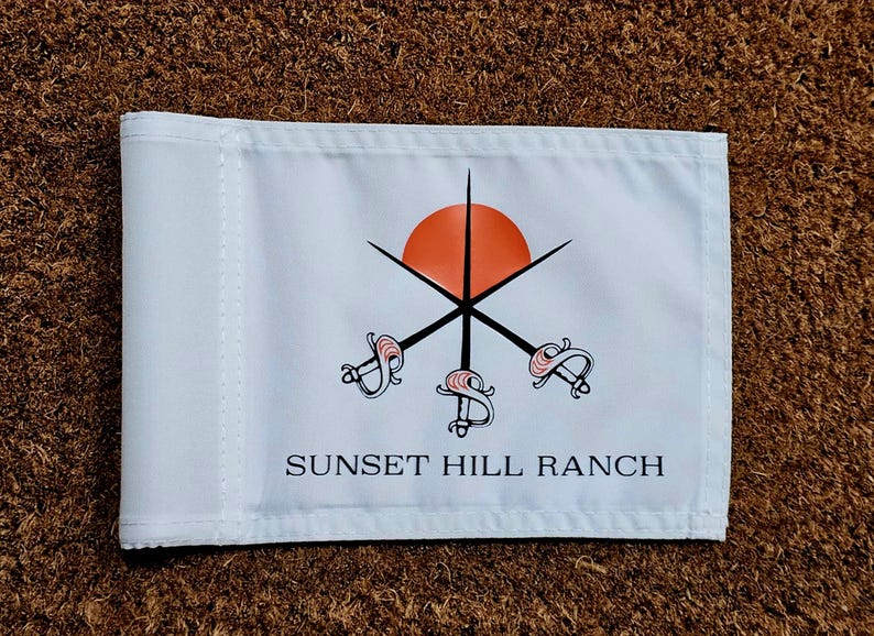 Set of 3 Custom Golf Flags / Mini Golf Putting Green Flags 6 X 8 - Etsy