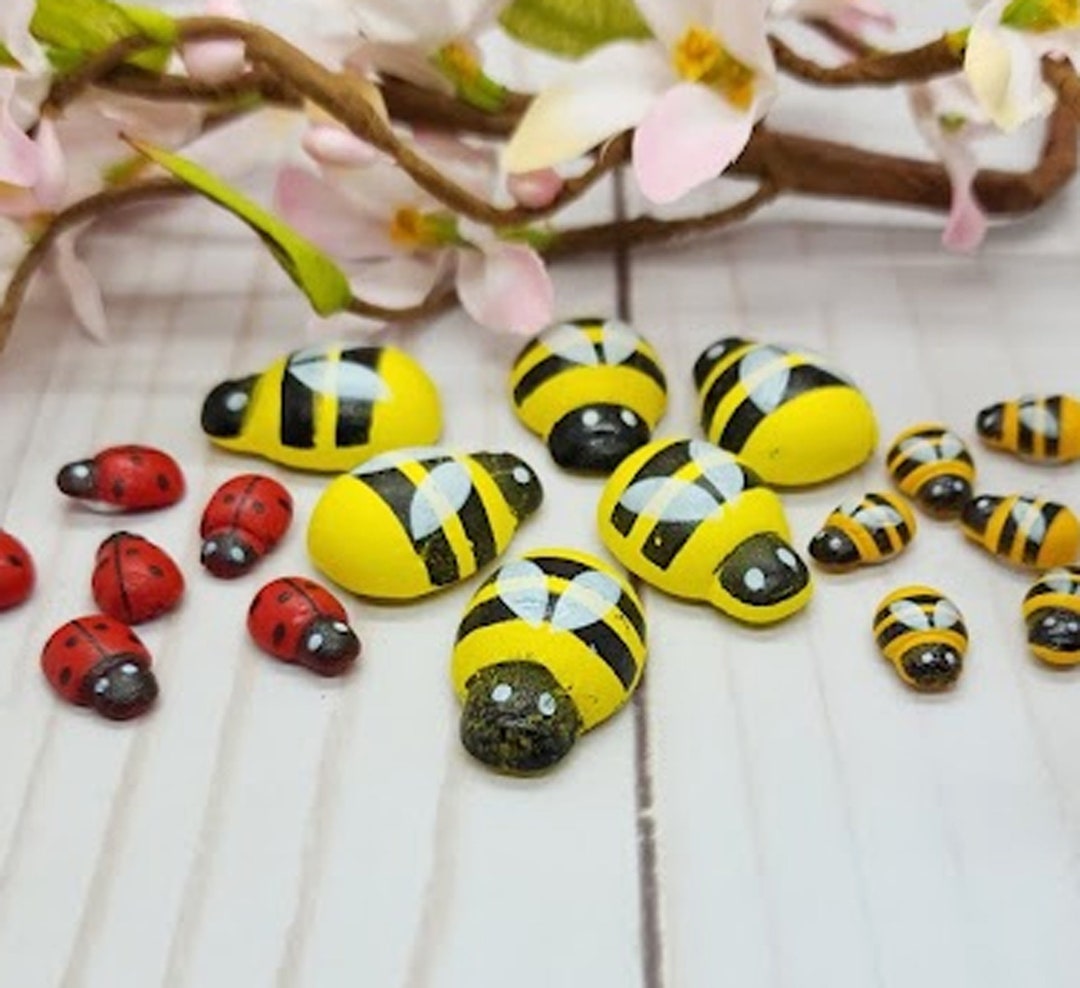 18 Mini Wood Bees and Lady Bugs for Crafting - Etsy