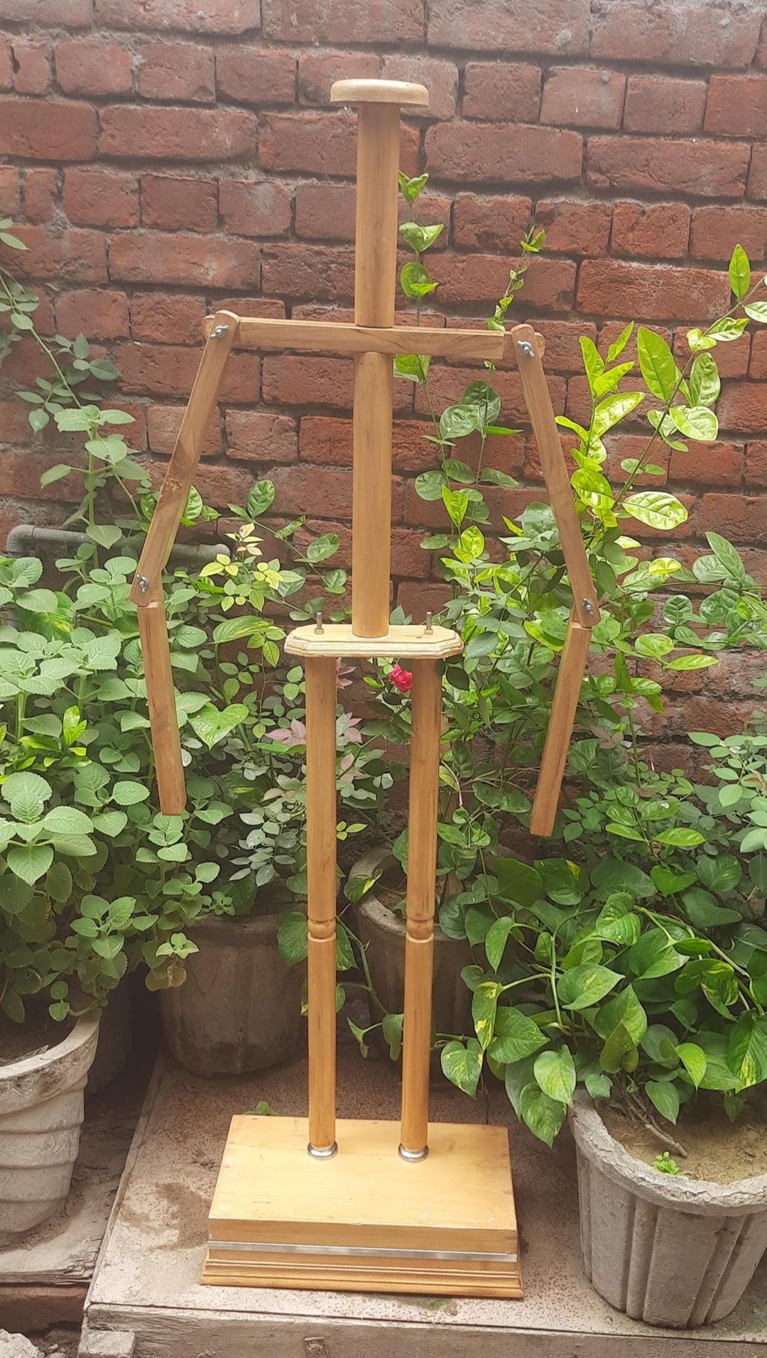 Handmade Wooden Armor Stand: 5ft Medieval Display Rack - Light Finish ...