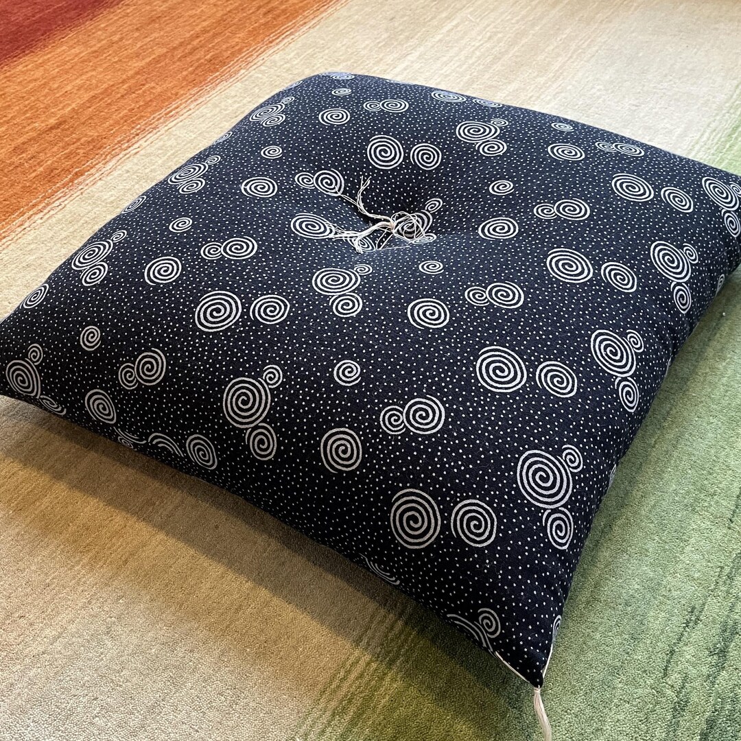 Japanese Zabuton | "meisen" Zabuton | "muraito" Fabric(swirl Pattern ...
