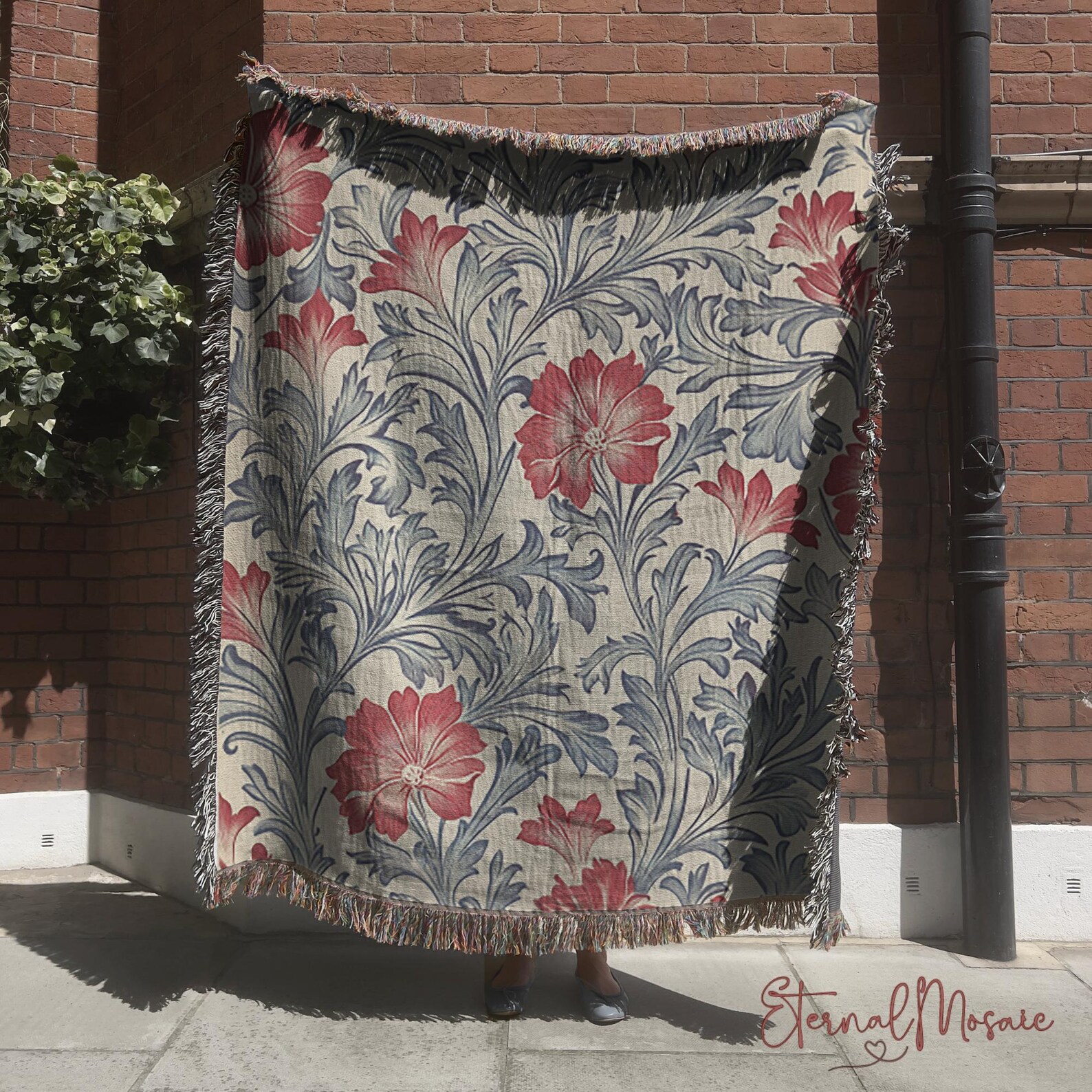 Red Blue Vintage William Morris Botanical Floral Leaves Quilt Throw ...