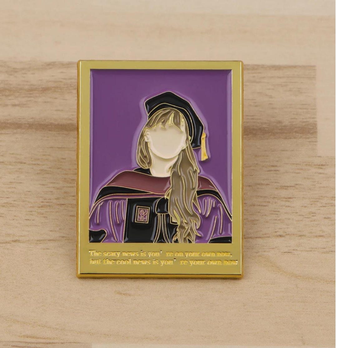 Taylor Swift Enamel Pin - Etsy Taylor Swift Enamel Pin - Etsy