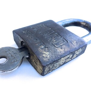 Vintage Guard Security Metal Lock~ Works W/ Original Key ~ Patina'd ...