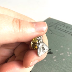 Vintage Money Bag Pin~ Mint Condition~ Richie Rich Tie Tack - Etsy