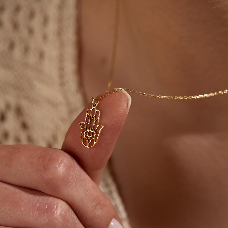 Hand of Fatima Necklace - Etsy