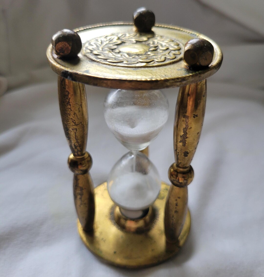 Antique 4 Minute Sand Timer With Acorn Decoration 11cm H X 8.3cm D - Etsy
