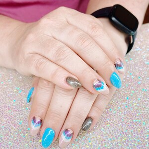 Hand Drawn Custom Press Ons - Etsy