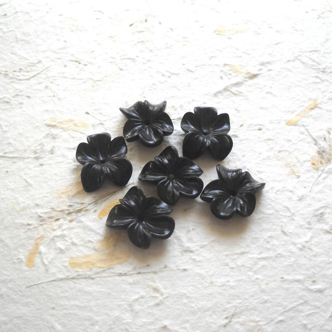 Vintage Black Lucite Flower Beads: Ruffled 3D Plastic (set of 4) - Etsy
