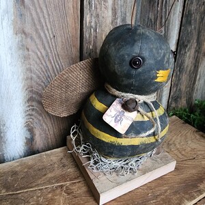 Primitive Bumble Bee Spring Decor: Muslin Burlap Accent - Etsy