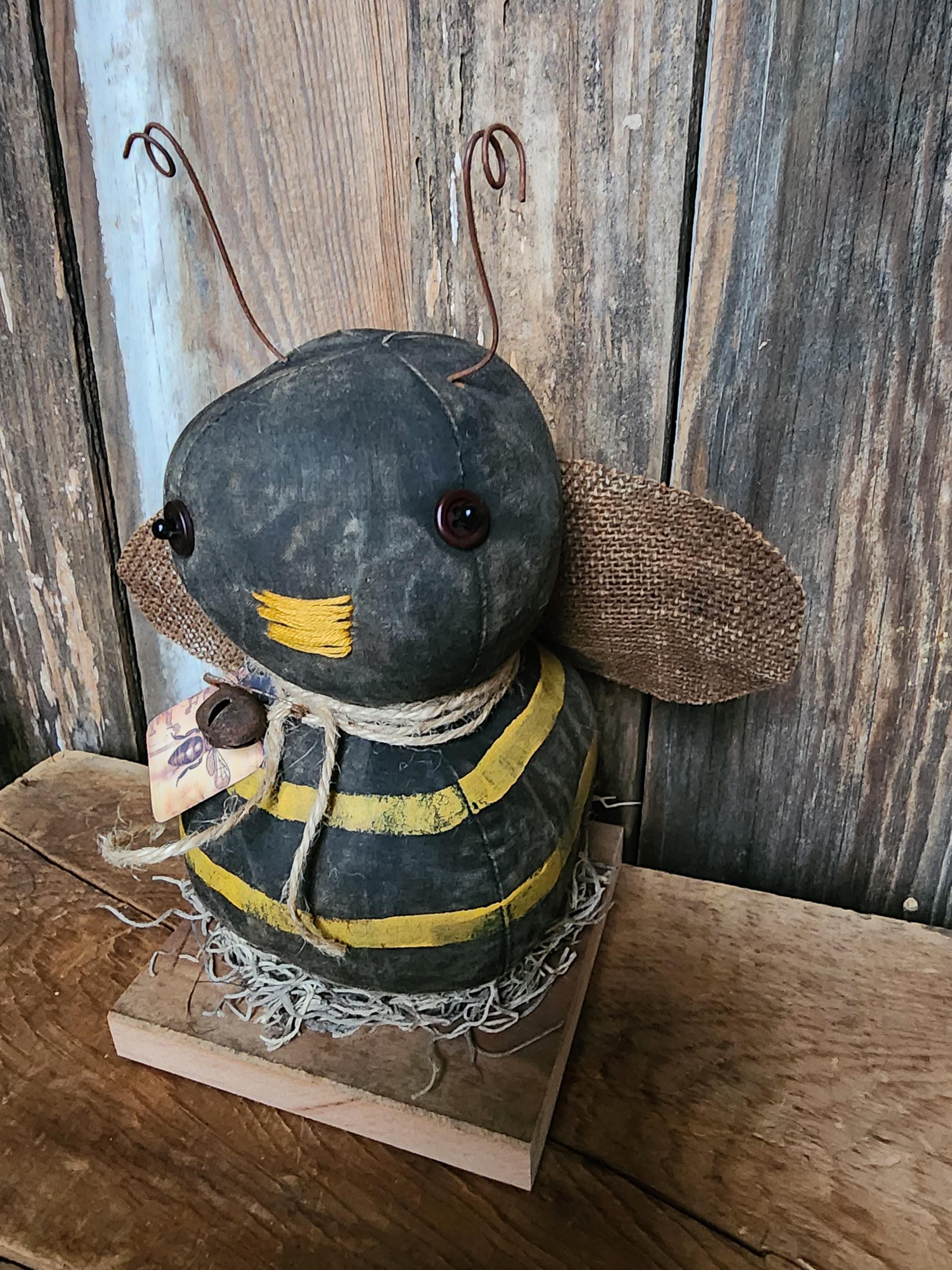 Primitive Bumble Bee Spring Decor: Muslin Burlap Accent - Etsy