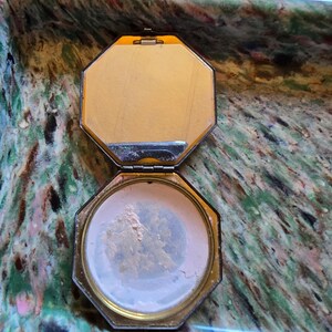 Art Deco Tri Fold Rare Compact Octagon Antique Vintage Seventeen ...