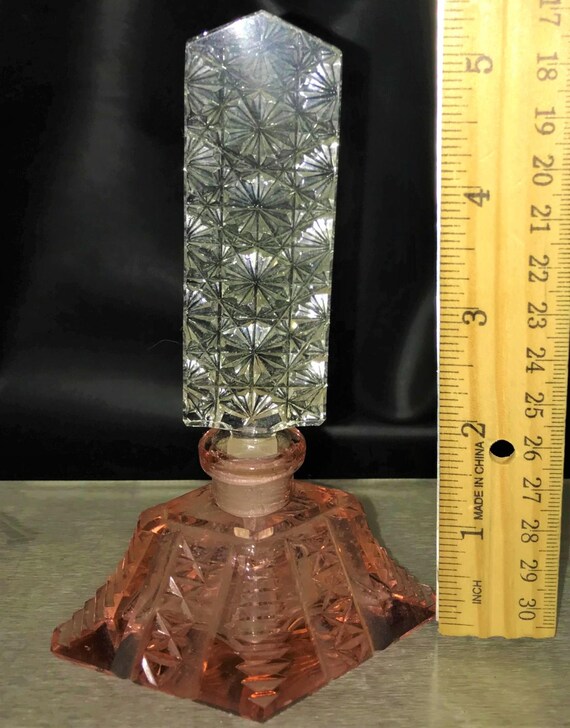 Exquisite Art Deco Peach Perfume Bottle - Gem