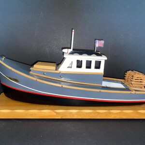1986 Highly Detailed Wooden Model Crabbing Boat Called the gail Marie ...