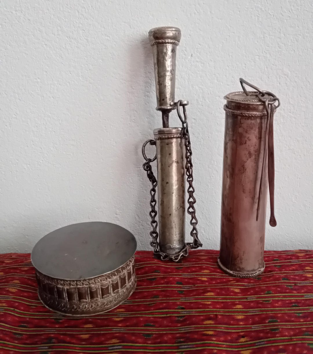 Indonesian Antique Betel Nut Set in Silver, Indonesian Archipelago 19th ...
