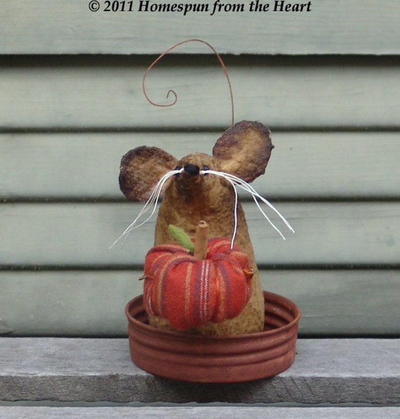 Primitive Pumpkin Peter Mouse Halloween Mouse Harvest - Etsy