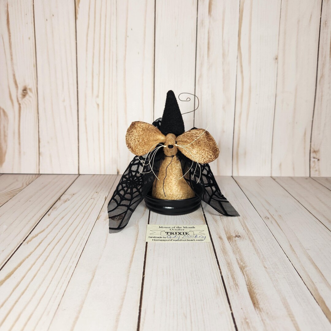 Primitive Witch Mouse, Halloween Miniature Decor - Etsy