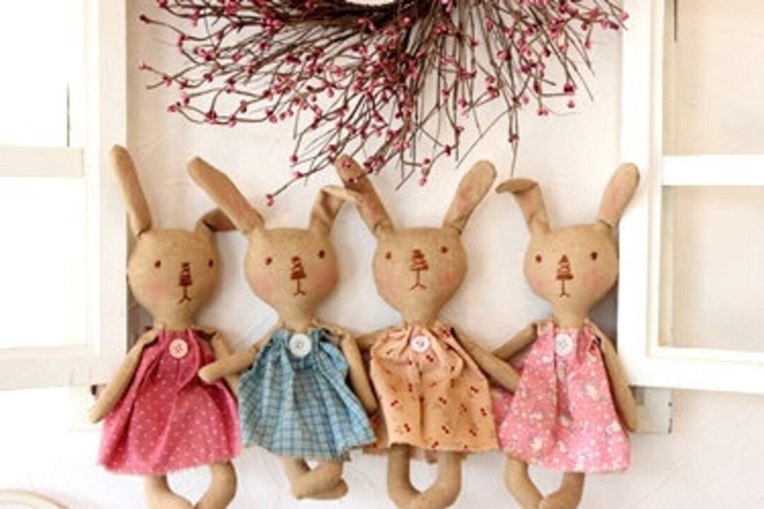 Primitive Bunny Cloth Doll Pattern, Primitive Grungy Bunnies Pattern ...