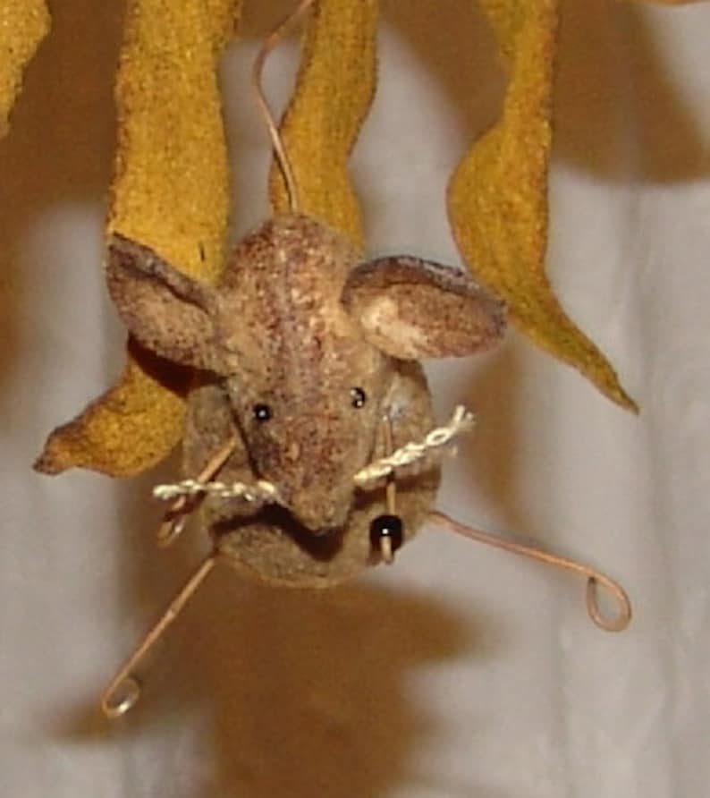 Primitive Mouse With Sunflower Pattern Fall Home Decor - Etsy