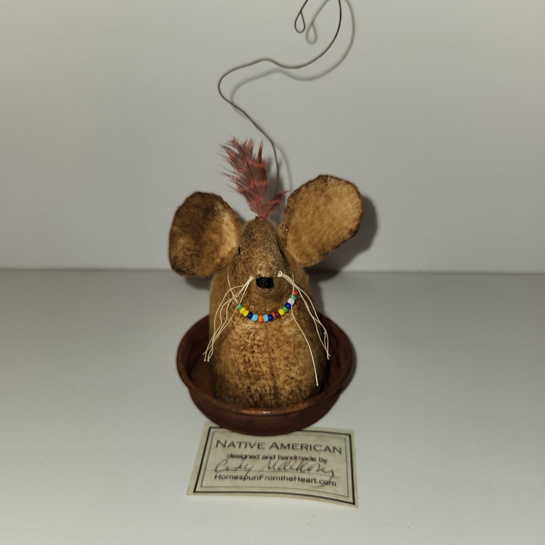 Primitive Handmade Native American Mouse, Thanksgiving Mouse Decor ...