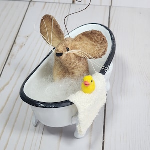 Bathroom Mouse in Old Fashioned Claw Foot Bath Tub With Rubber Ducky ...