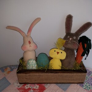 Primitive Easter Spring Pattern | Bunnies Chick Carrot Eggs Pattern ...