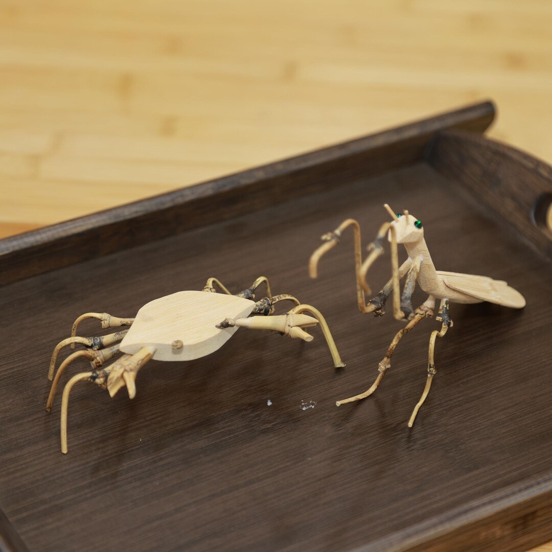 100% Handmade Bamboo Crab,art Bamboo Praying Mantis,handmade Wooden Art ...
