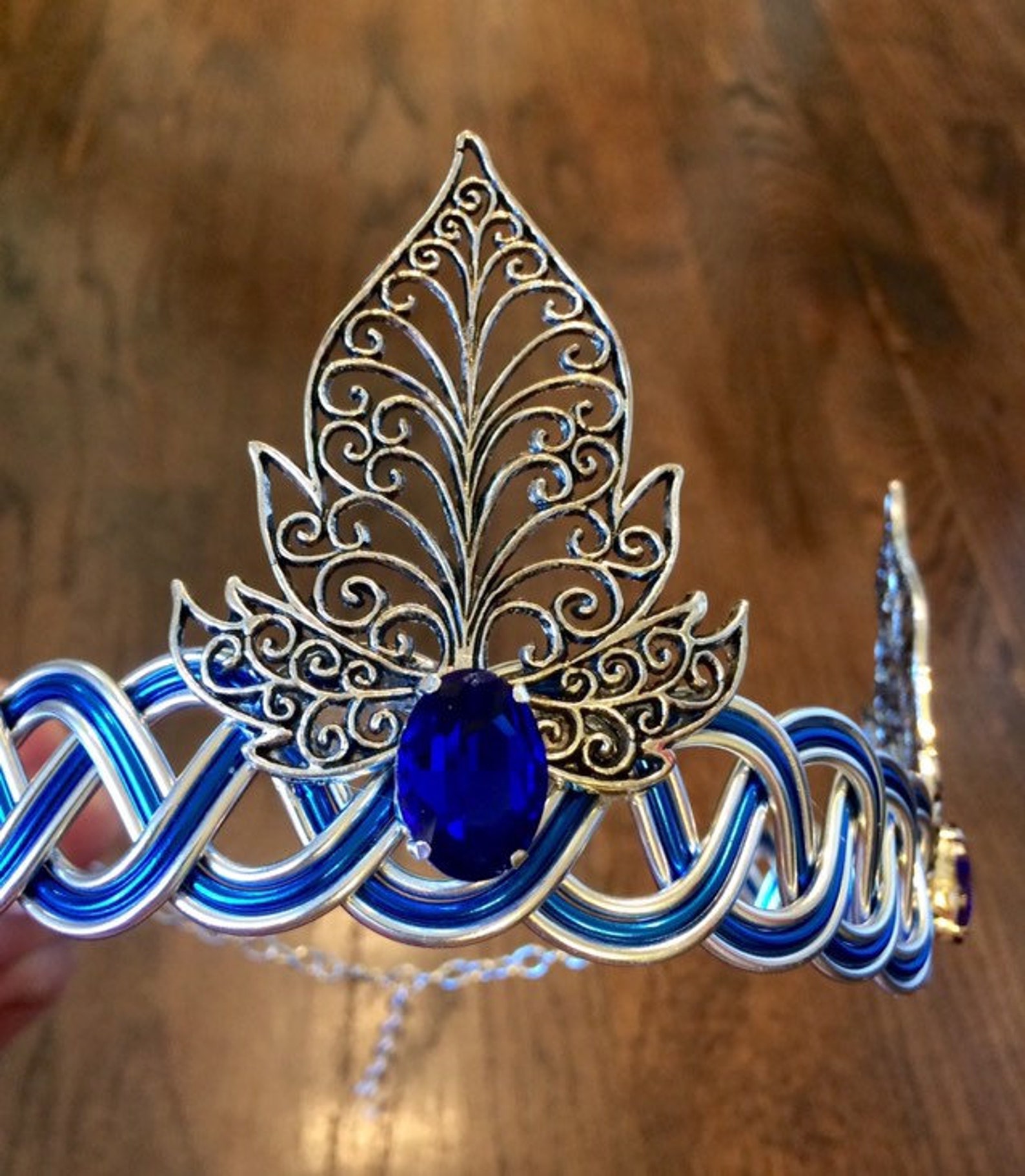 ARAN Unisex Crown Celtic Elven Medieval Rennaisance Hand | Etsy