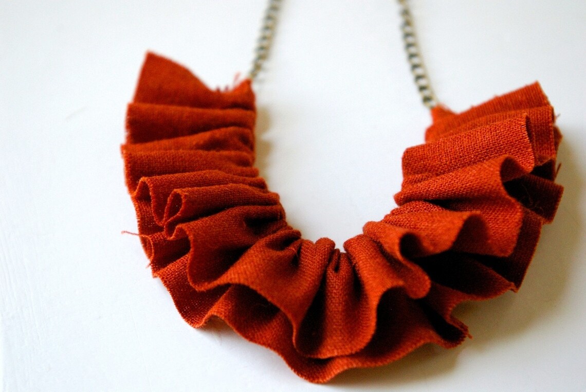 Linen Ruffle Necklace in Paprika. - Etsy