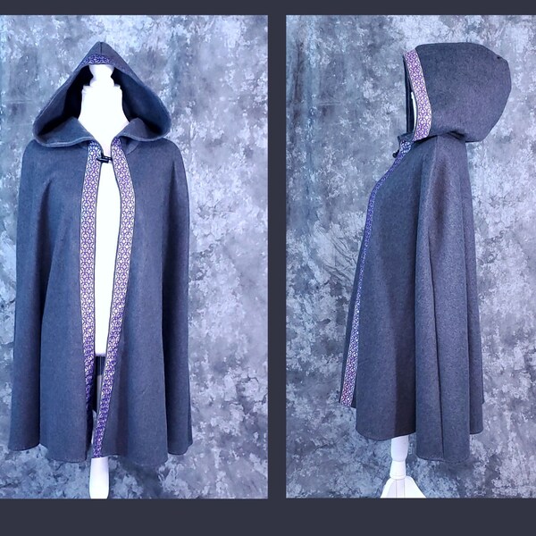 Buy Hooded Cloak - Etsy