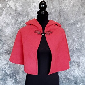 Red Hooded Caplet, Fleece Capelet, Renaissance Costume, Medieval Cape ...