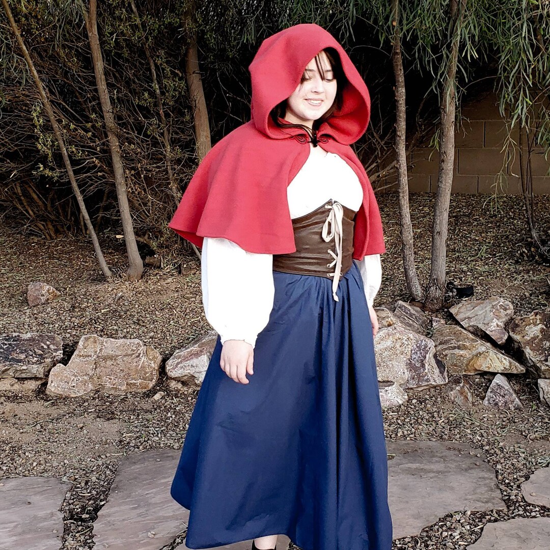 Red Hooded Caplet, Fleece Capelet, Renaissance Costume, Medieval Cape ...