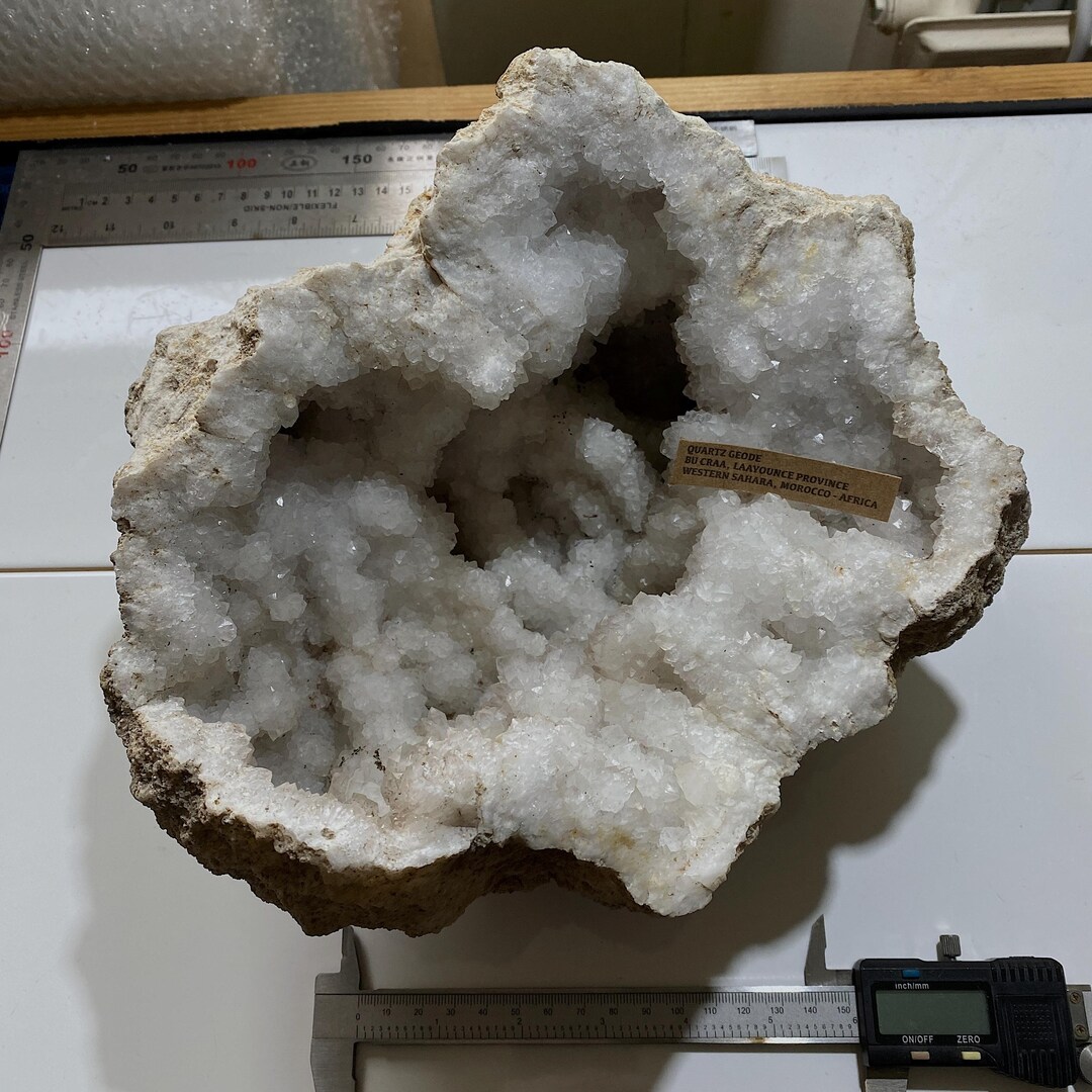 QUARTZ MINERAL GEODE From Bu Craa, Morocco. Impressive Substantial ...