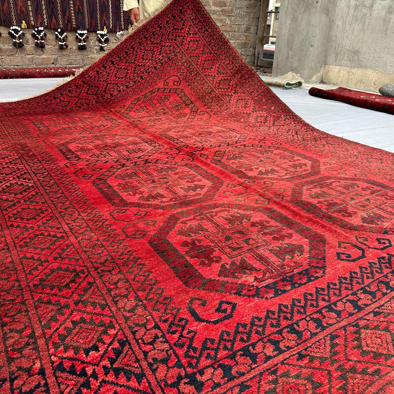 Antique Gul Elephant Rug - Etsy