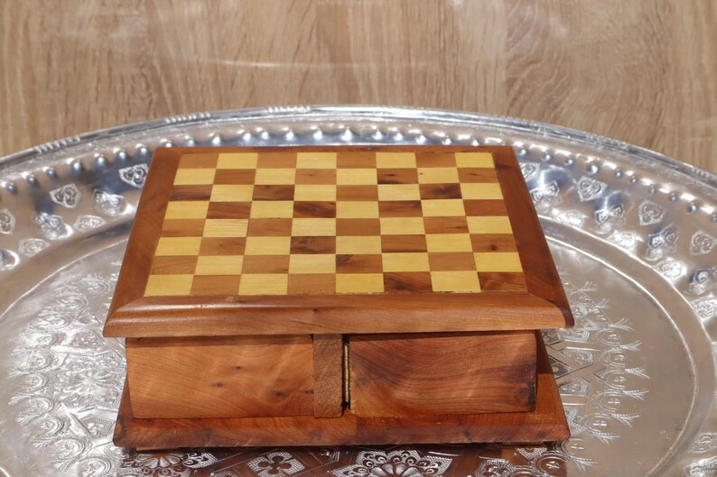Handmade Thuya Wood Chess Board Game – Moroccan Wooden Chess Set With ...