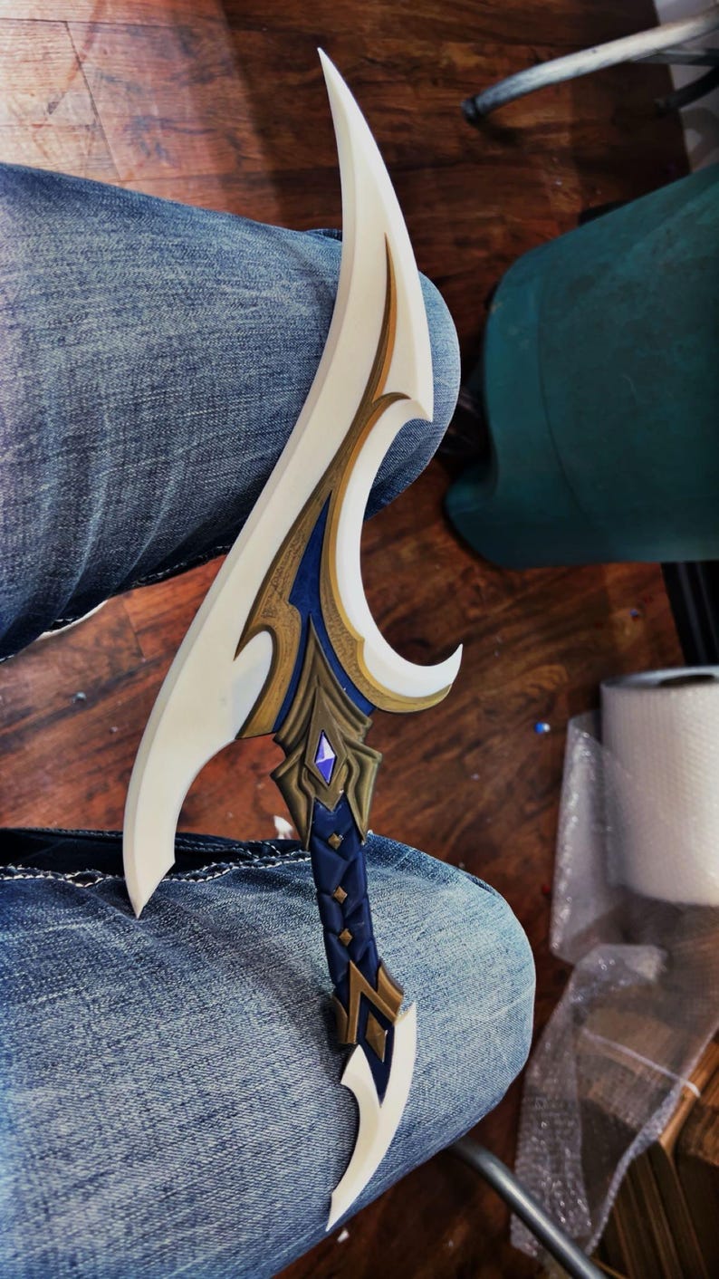 Solo Leveling Baruka’s Dagger Life Size Cosplay Prop - Etsy Australia