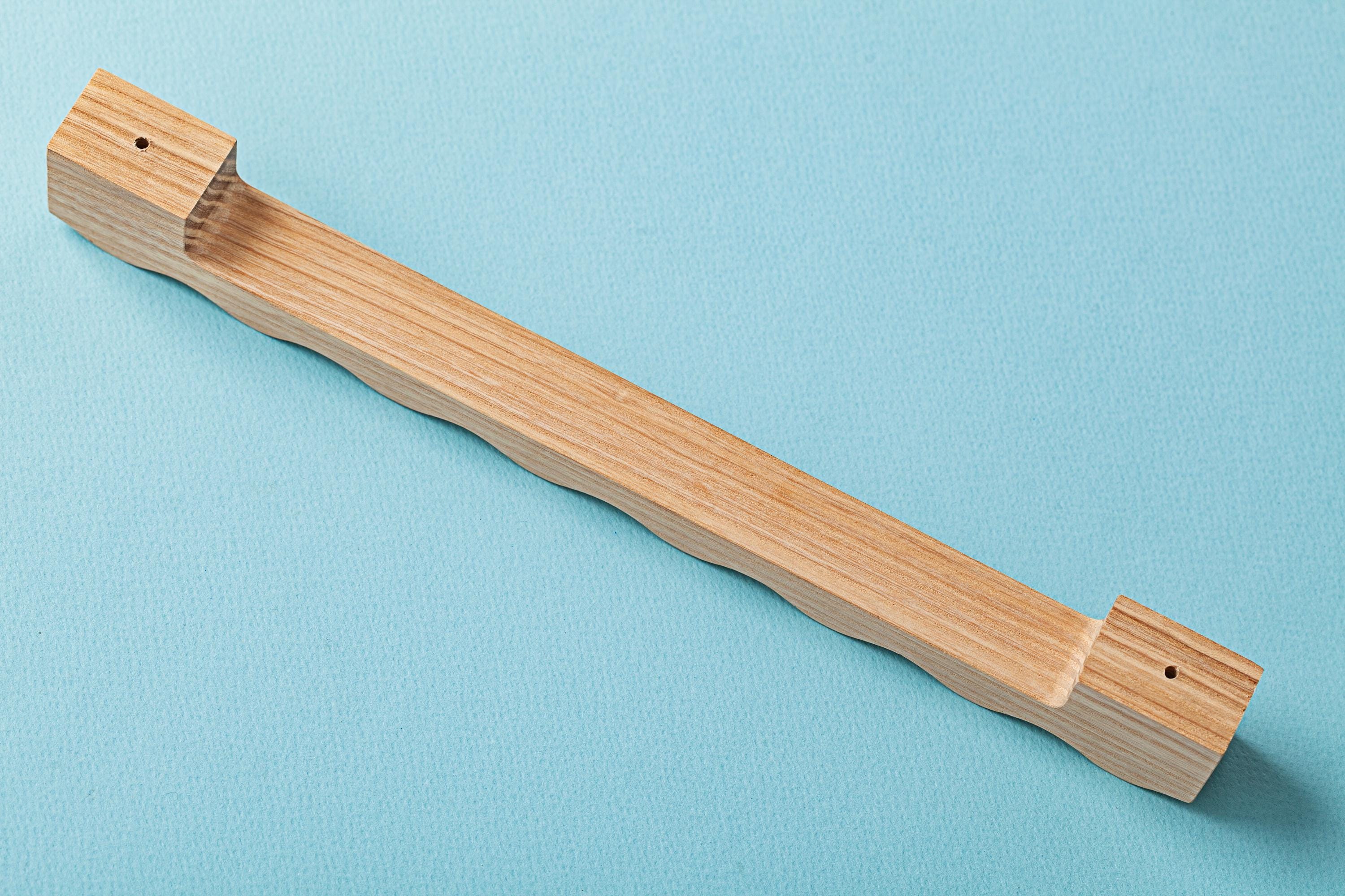 Wavy Wooden Furniture Handle Modern Drawer Pulls for Cabinets and Doors ...