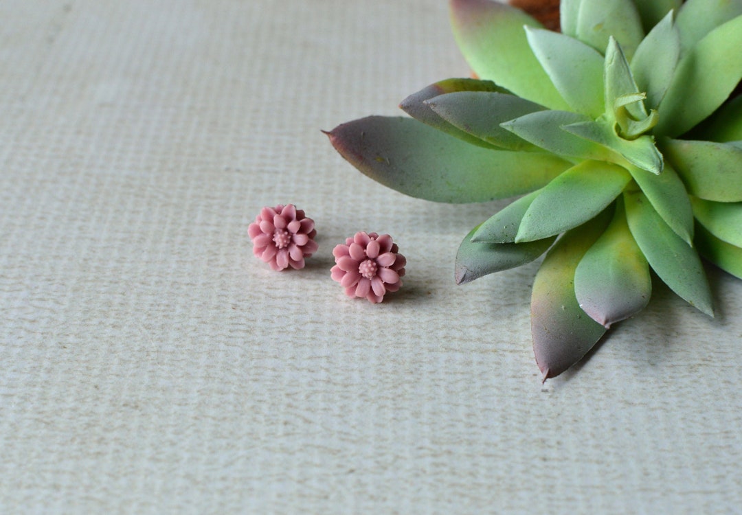Light Purple Flower Earrings- Small Titanium Studs- Flower Jewelry ...
