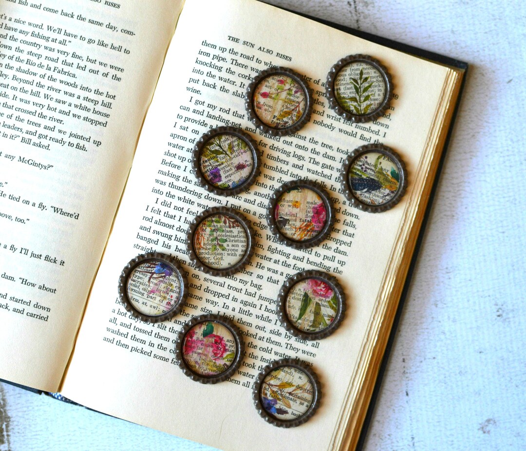 Book Page Bottlecap Magnets- Book Gift- Floral Book Page Decor- Library ...