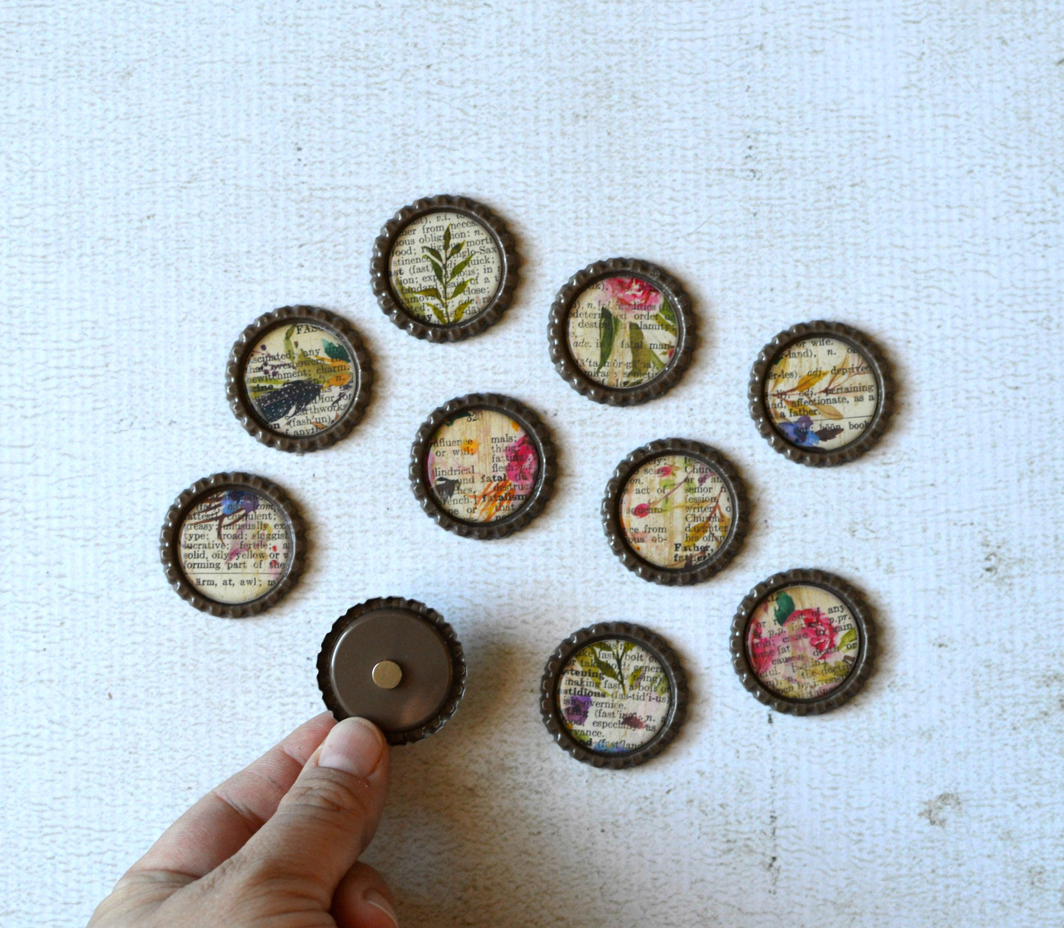 Book Page Bottlecap Magnets- Book Gift- Floral Book Page Decor- Library ...