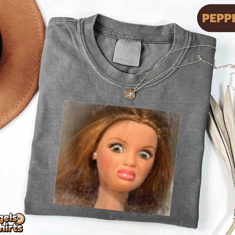 Disgusted Barbie Face Png - Etsy