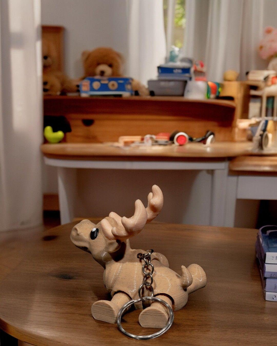 3D Printed Moose Keychain Adorable Moose Keyring Customizable Wildlife ...