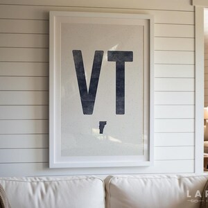 Vermont State Poster Print, VT Vintage Woodcut Print Art, Distressed ...
