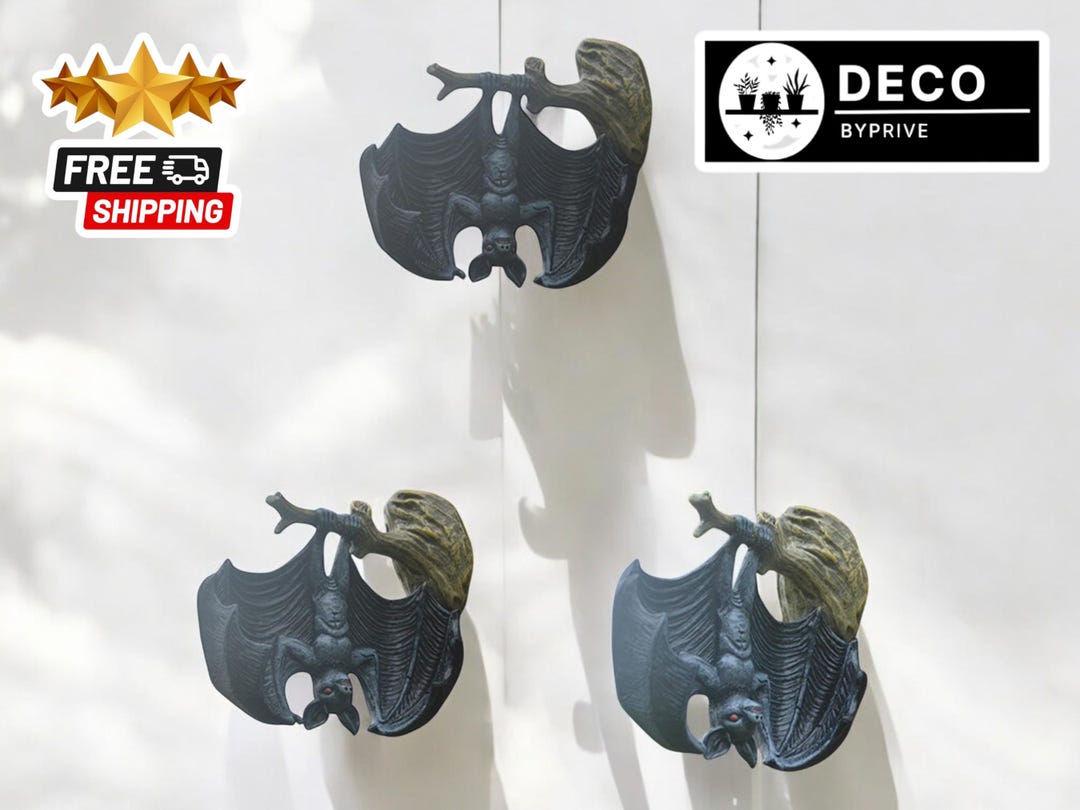 Bat Tree Hugger Sculpture Spooky Handmade Garden Resin Halloween ...