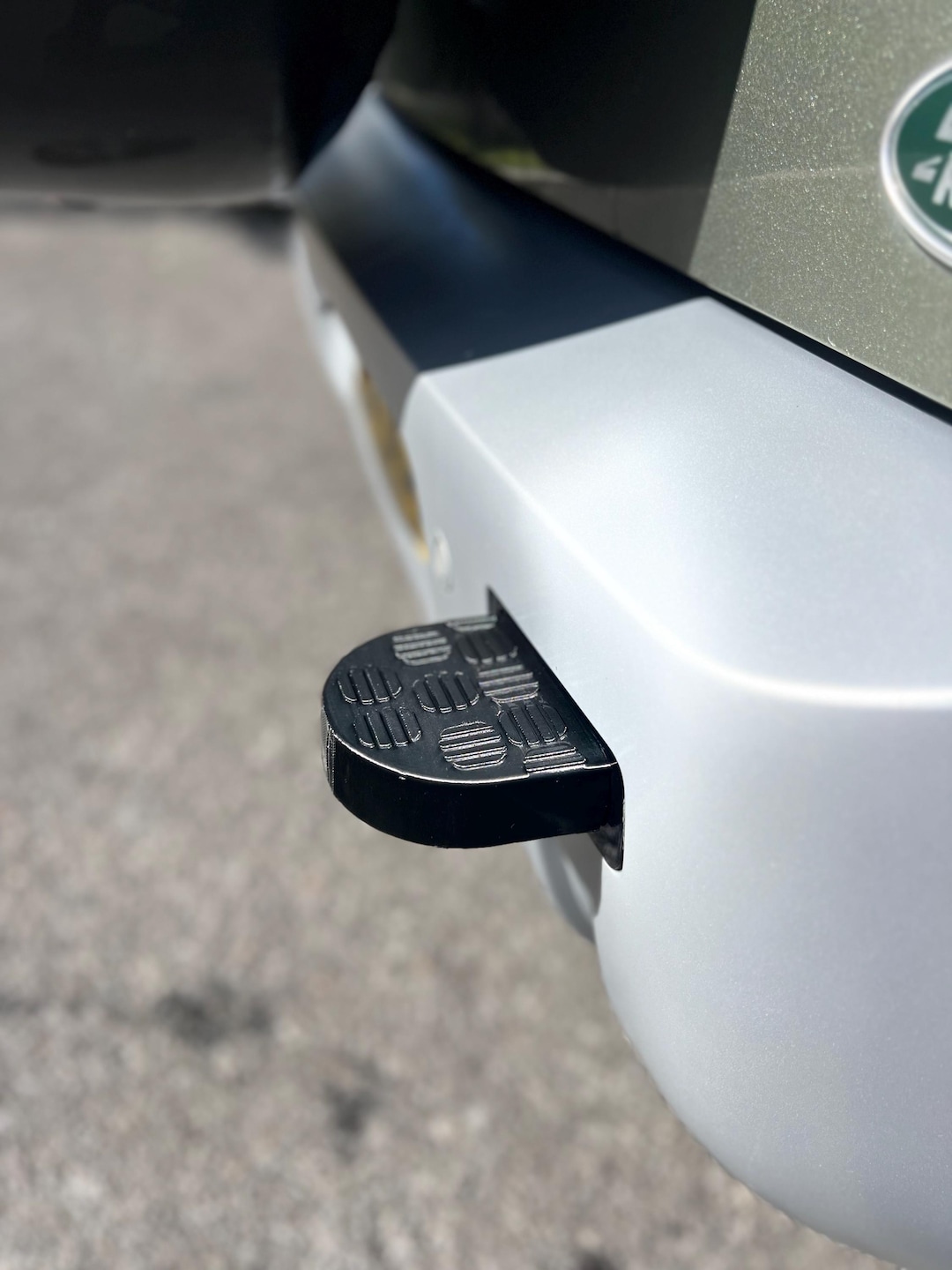 Tow Eye Cover for Land Rover Defender L663 Chequer Plate, Defender 2020 ...