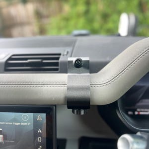 Dash Mount 17mm, 20mm and 1" Ball Head Mount for Land Rover Defender ...