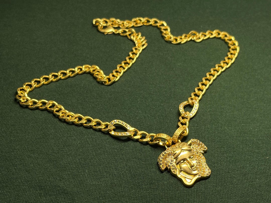 Versace Gold Rope Chain Medusa Shaped Classy Fashion Pendant Necklace ...