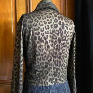 Vintage Leopard Print Crop Jacket With Deep V Lapels Closing W One ...