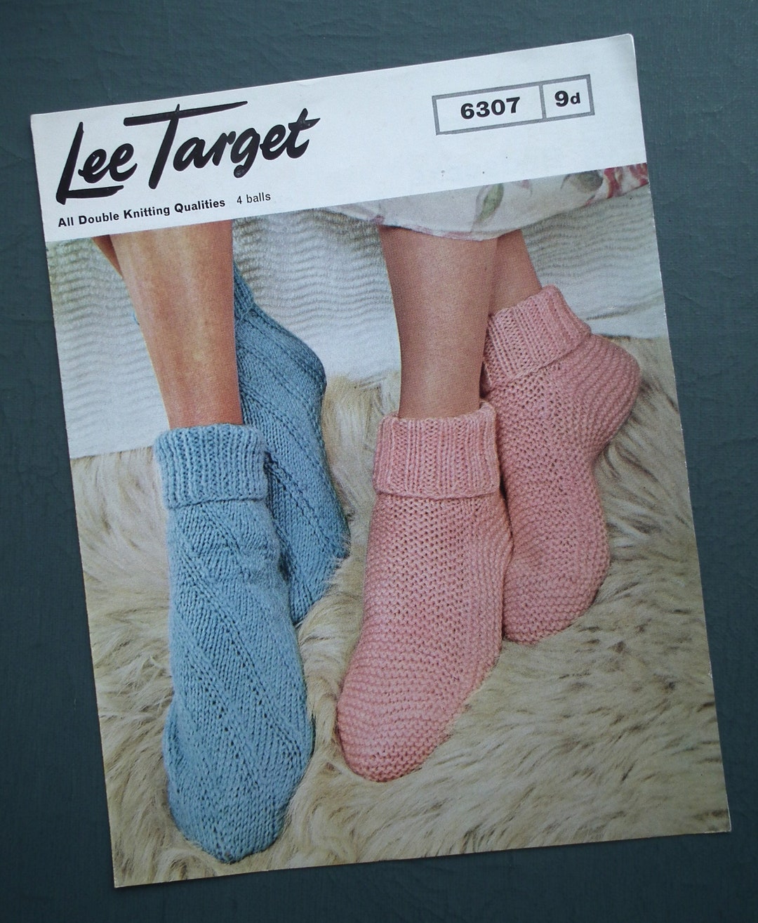 Vintage 1960s Knitting Pattern Women's Bedsocks Socks Lee Target No ...