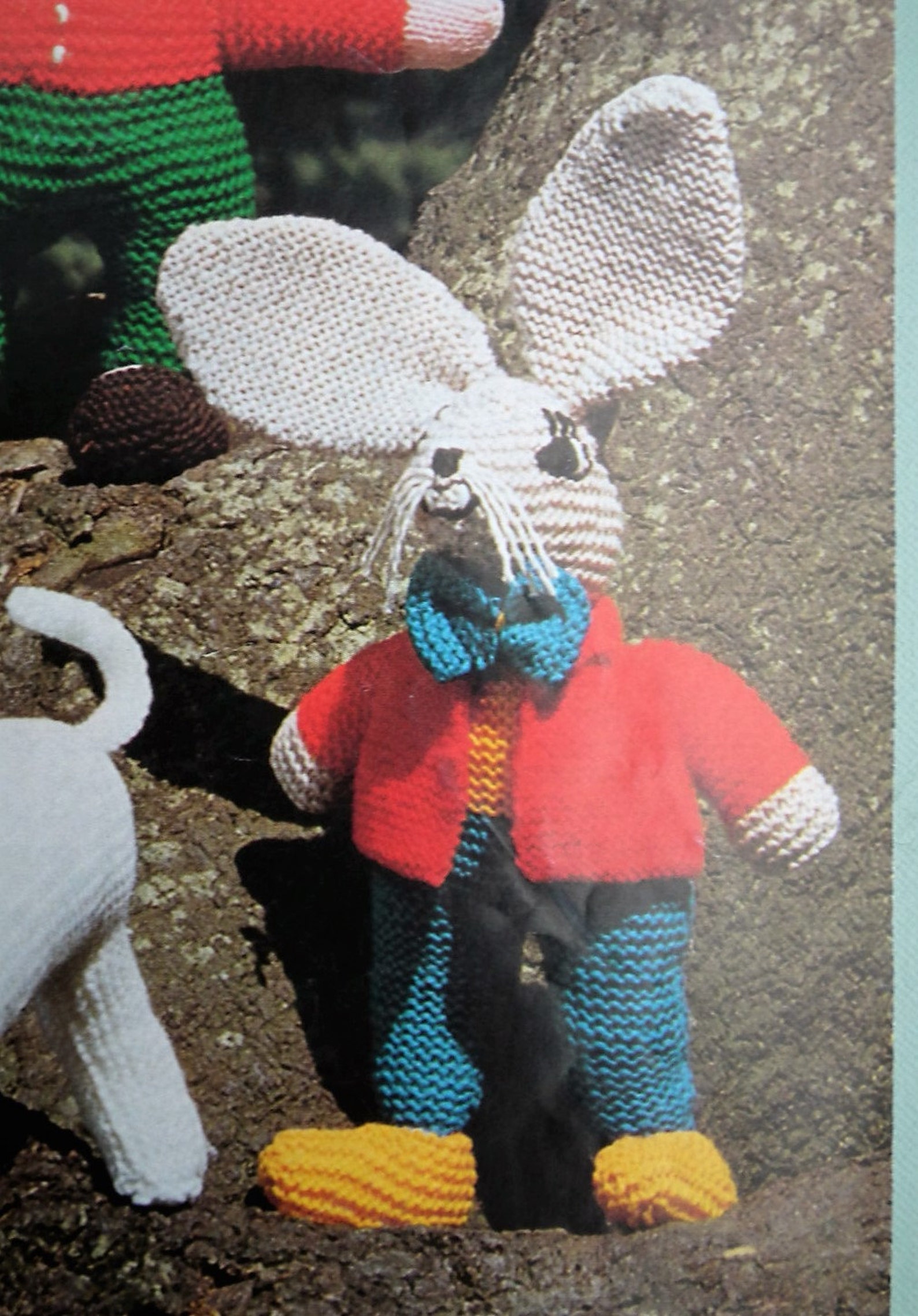 Vintage 1970s Knitting Pattern Knitted Soft Toys Rabbit March Hare ...